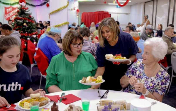 Charity dinners bringing Christmas cheer to the community - Surf Coast ...