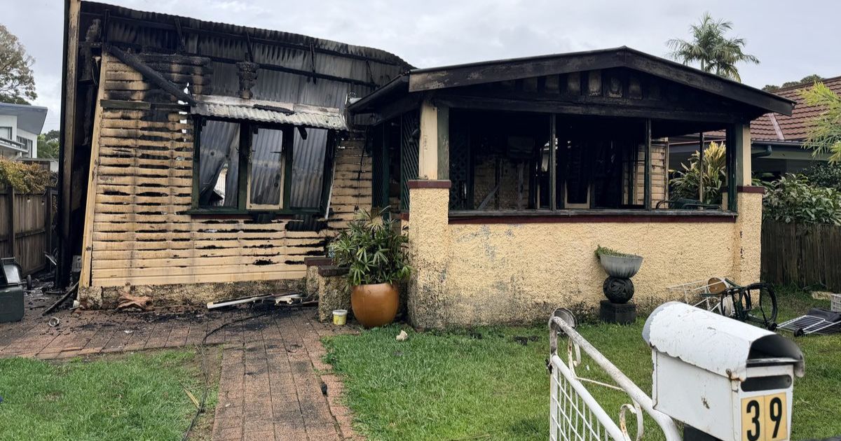 'Jet plane' roar wakes children as fire destroys home - Byron Coast Times