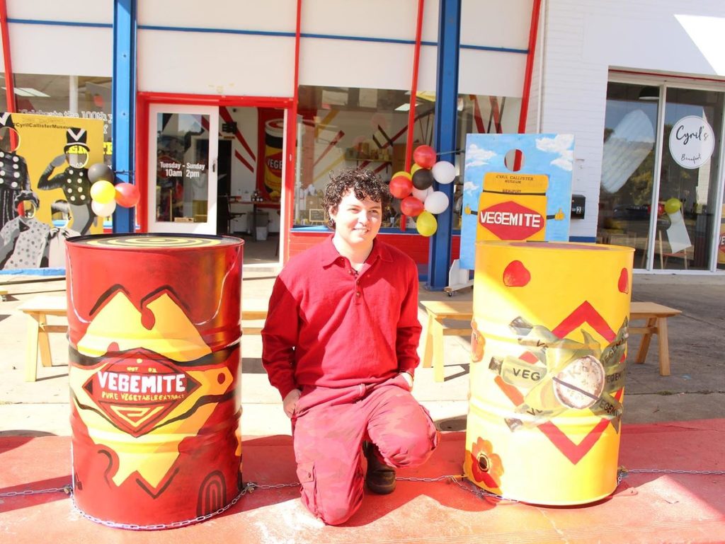 Supporting local at Woolworths - Ballarat Times